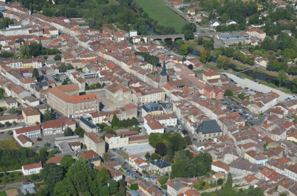 Mirecourt vue du ciel - Communauté de Communes Mirecourt Dompaire